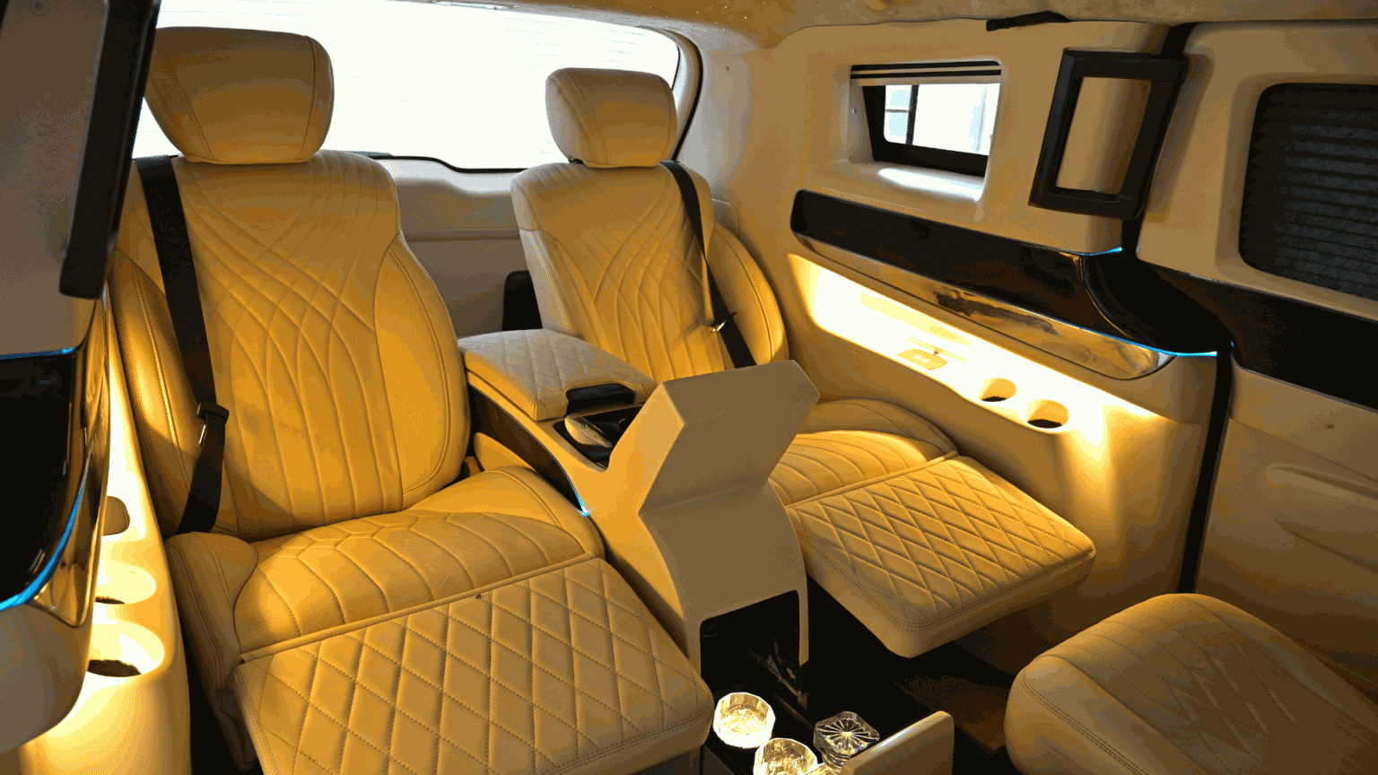 Fortuner Interior Modification Into Premium 5 Star Lounge